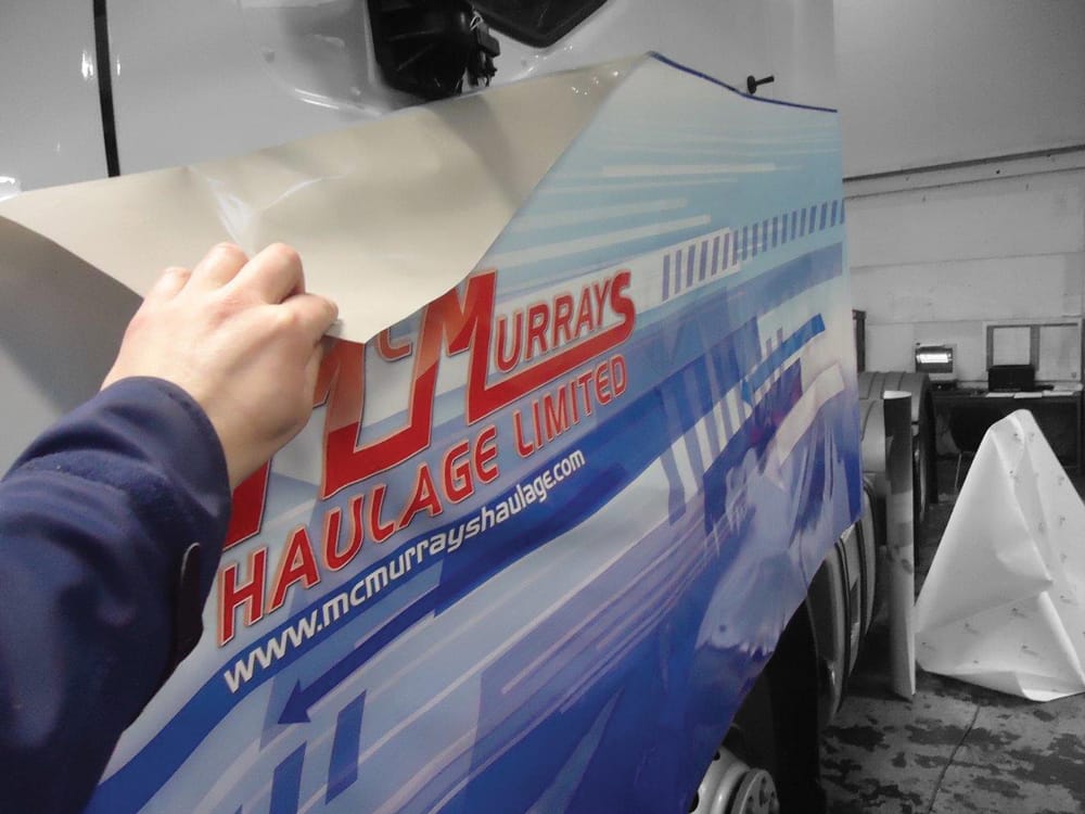 Wrapping detail - Signs Northwest