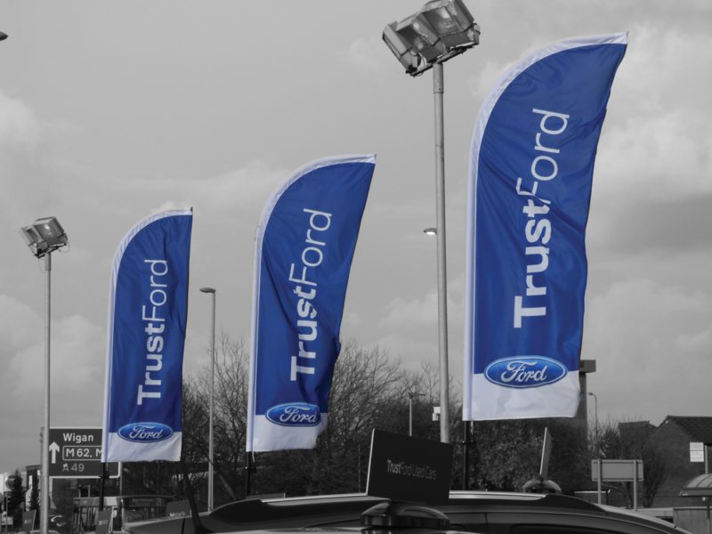 ford-feather-flags - Signs Northwest